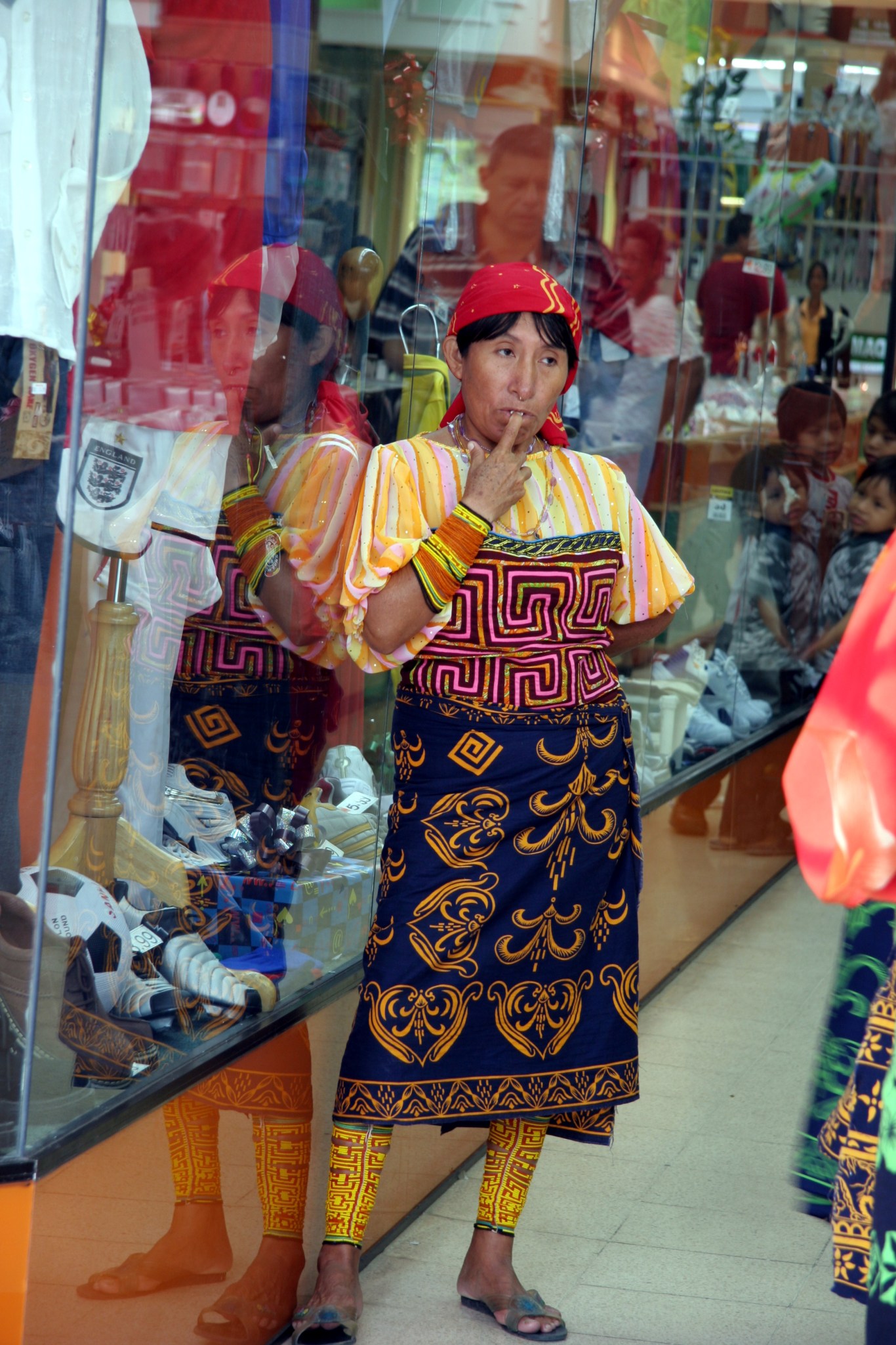 And What Are Molas? – Guna Molas